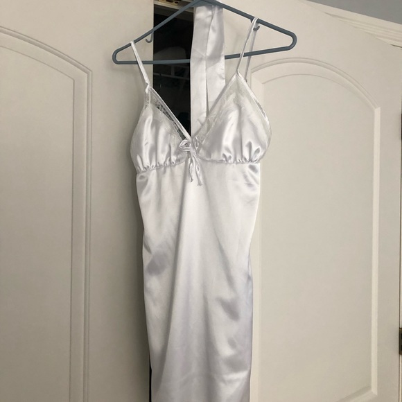 aibrou | Intimates & Sleepwear | Nwt Aibrou Bridal Lingerierobe Medium ...